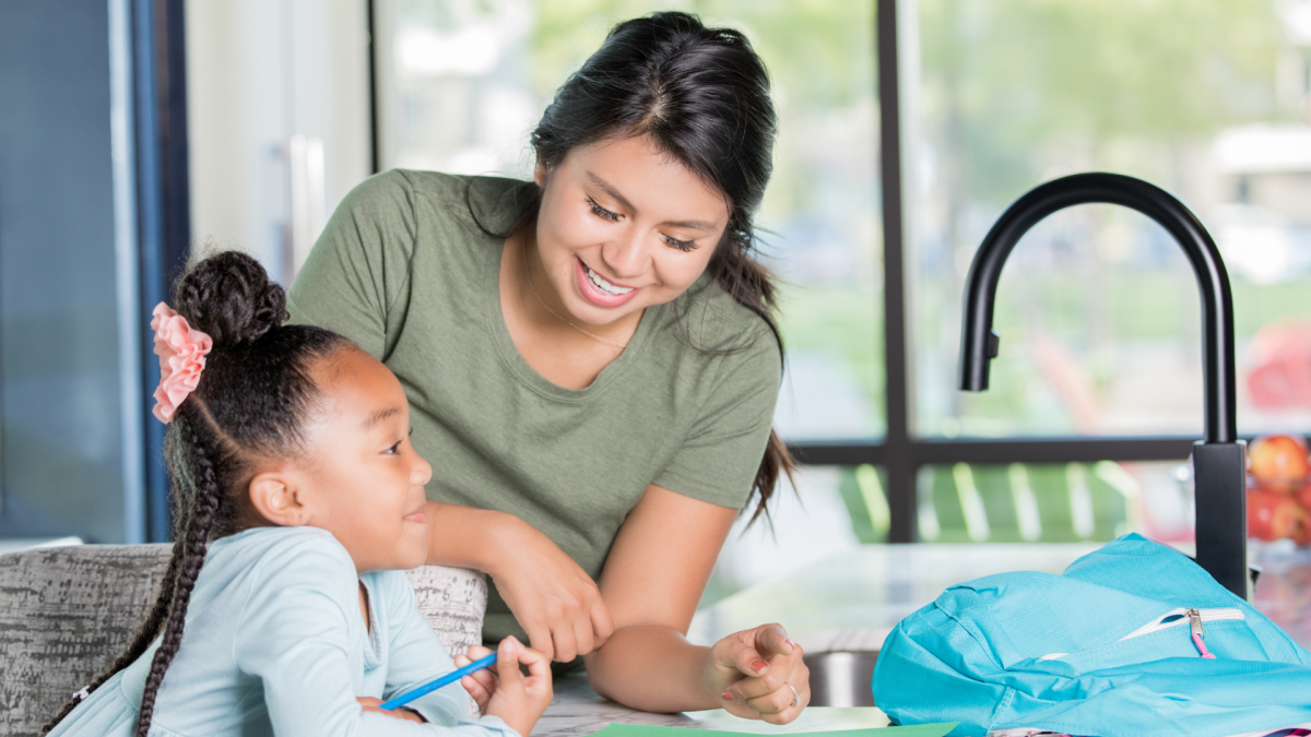 Nanny Stella Training – CACHE Customised Qualifications